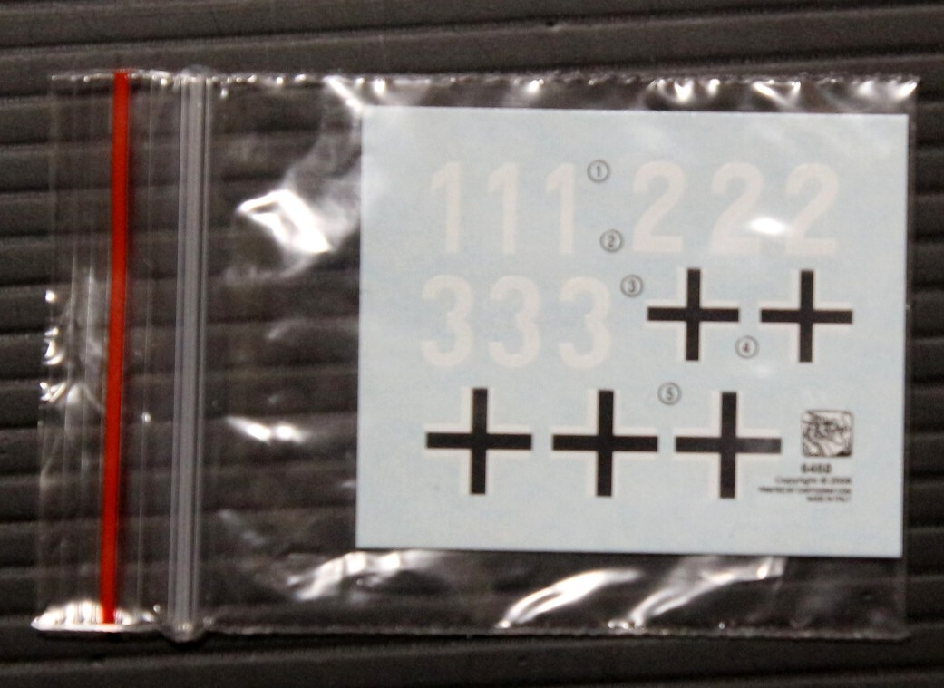 Yahoo!オークション - ドラゴン 6460 1/35 IV号突撃戦車 ブルムベア 中...