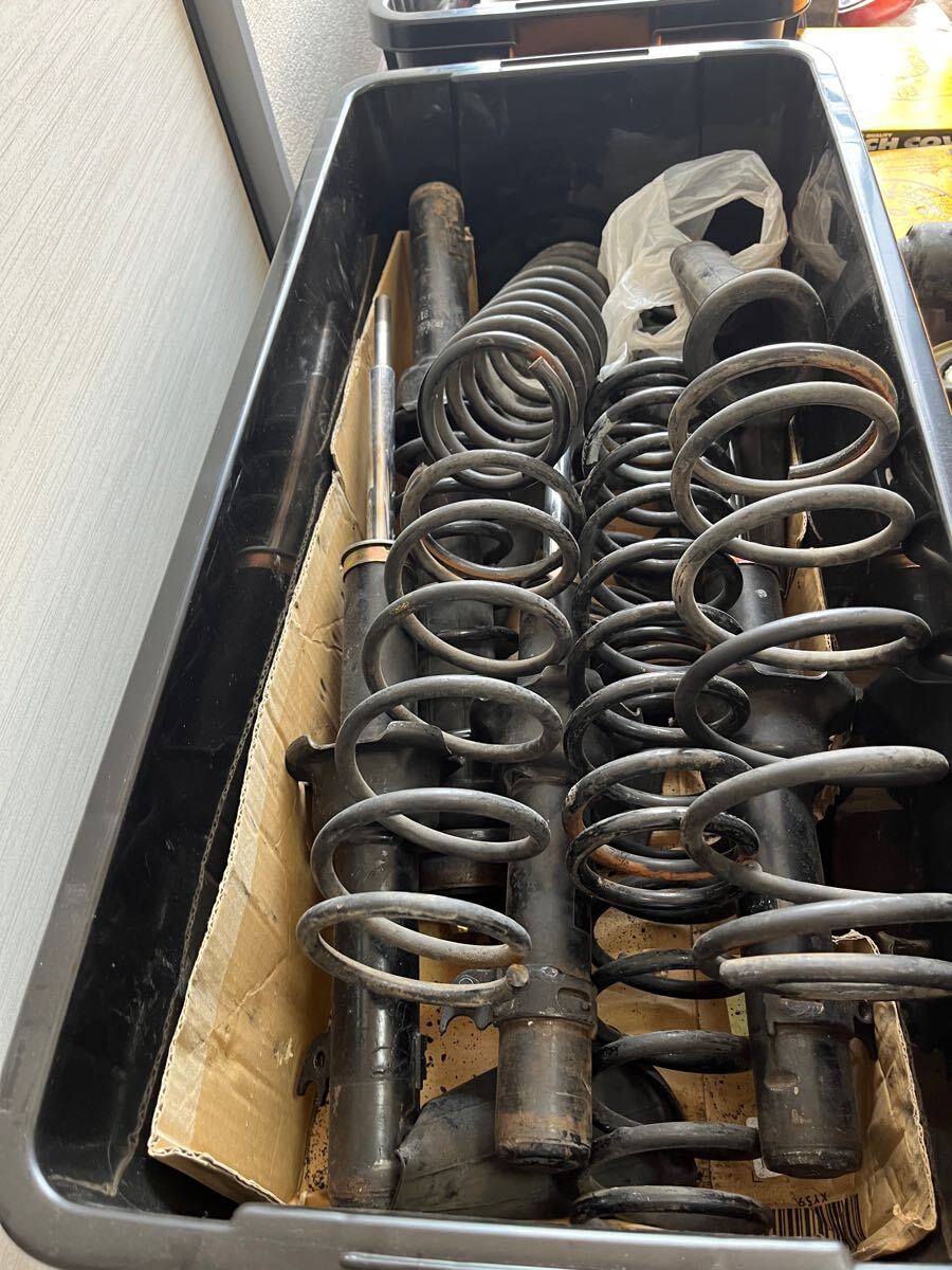 Yahoo!オークション - 角目トゥデイ ビート JA2 JW3 PP1 純正サスペン...