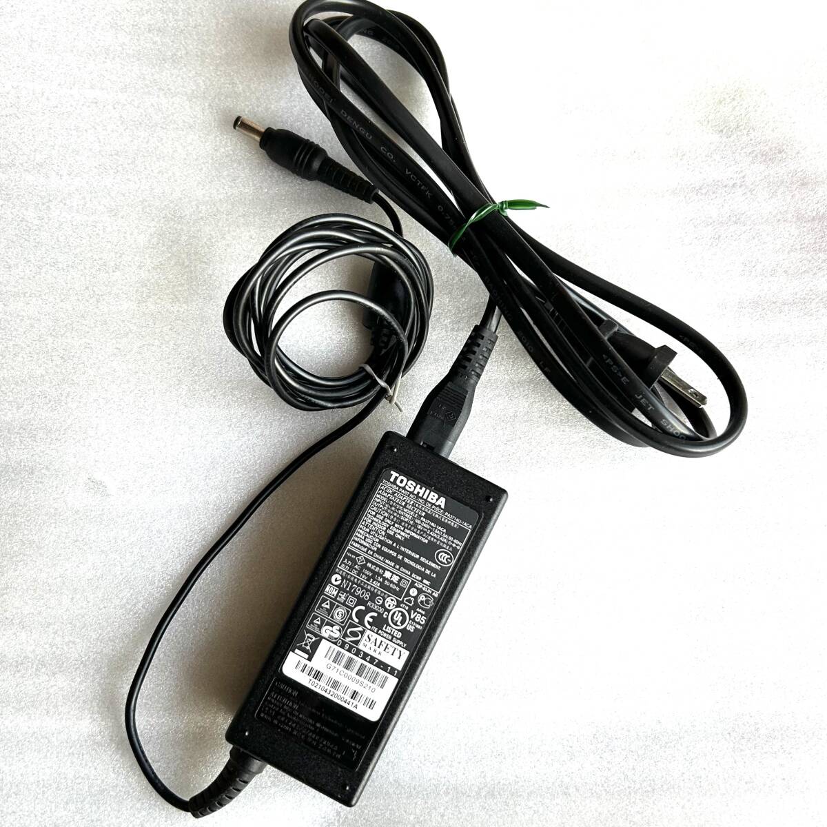 Yahoo!オークション - TOSHIBA 東芝 AC ADAPTER 19V 3.42A PA3714U-1AC...