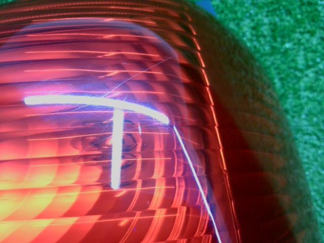 Yahoo!オークション - デミオ LA-DW3W 右テールランプ テールライト L...