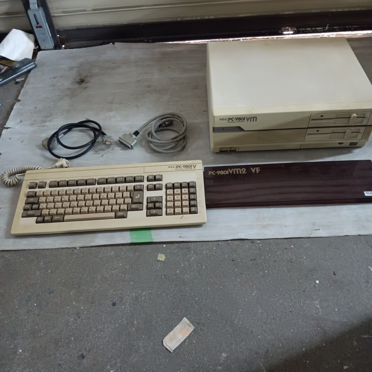 1円スタート PC-9801vm21 NEC PC パーソナルコンピュータ F1005(その他)｜売買されたオークション情報、yahooの商品情報をアーカイブ公開 - オークファン ...