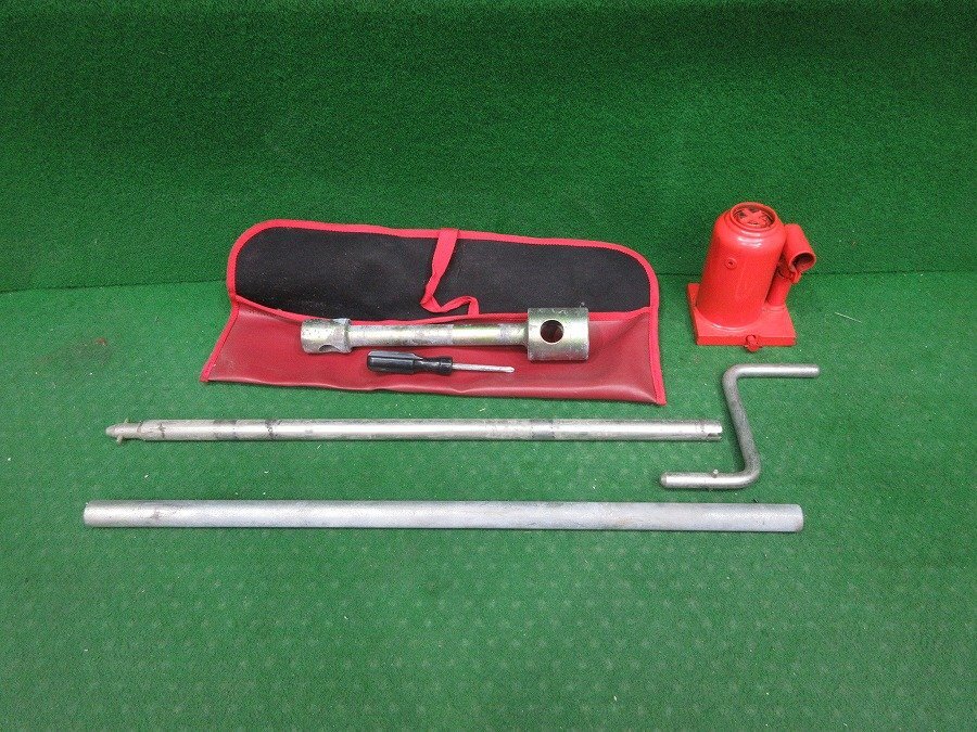 エルフ B5 4MOT トラック 車載工具 7点セット 4t 油圧ジャッキ/ダルマ 41㎜/19㎜(内装)｜売買されたオークション情報、yahooの商品情報をアーカイブ公開 - オークファン ...