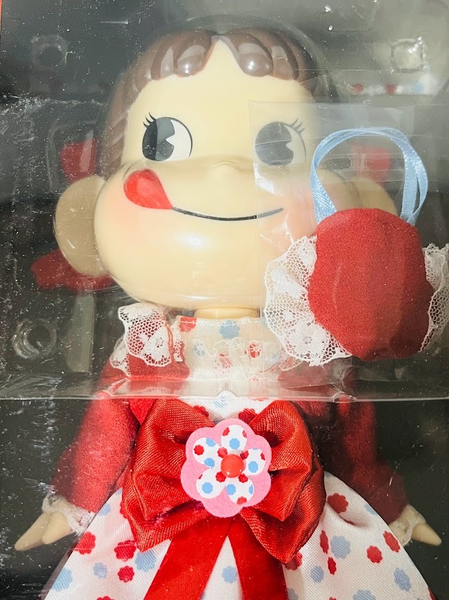 Yahoo!オークション - ペコちゃん人形 FUJIYA 不二家創業百年 Peko 60...