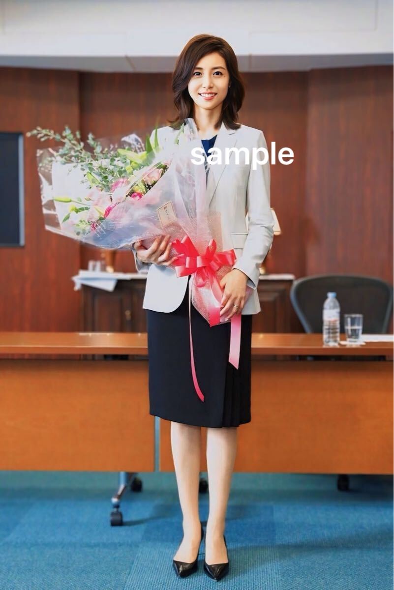 Yahoo!オークション - A4サイズ ラミネートポスター ラミネート加工 女...