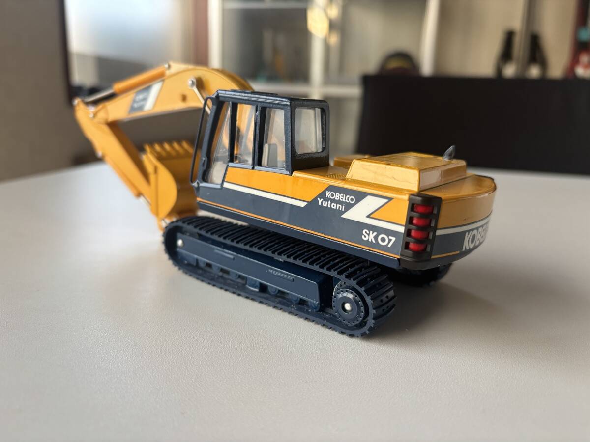 Yahoo!オークション - KOBELCO Yutani SK07-NEW MARKⅡ ミニチュア 1/4...