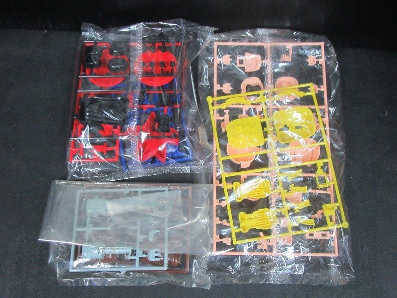 Yahoo!オークション - MC-B137 横浜古物 プラモデル 怪物くん一家 イマ...