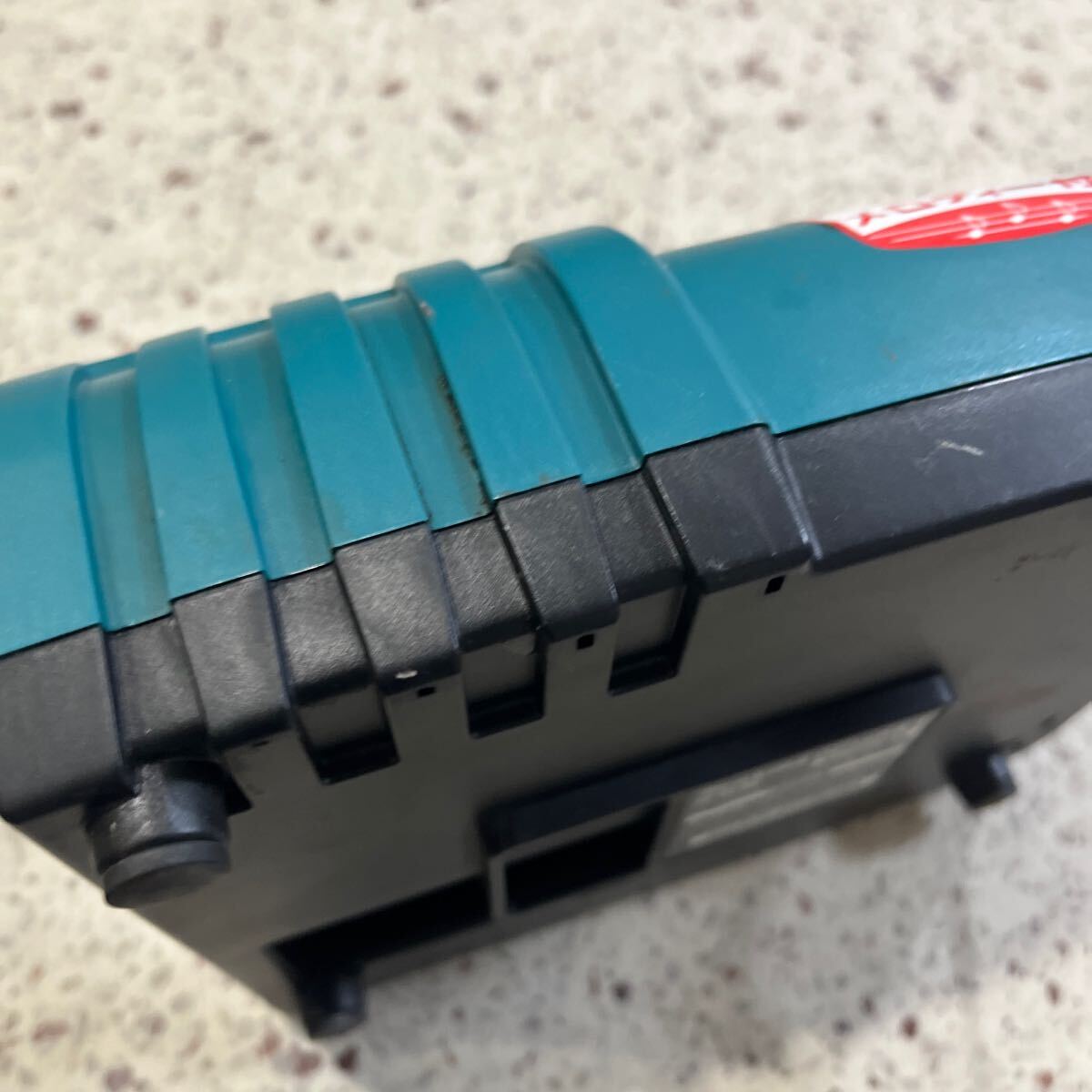 Yahoo!オークション - マキタ DC18RA T makita バッテリー充電器 電動...