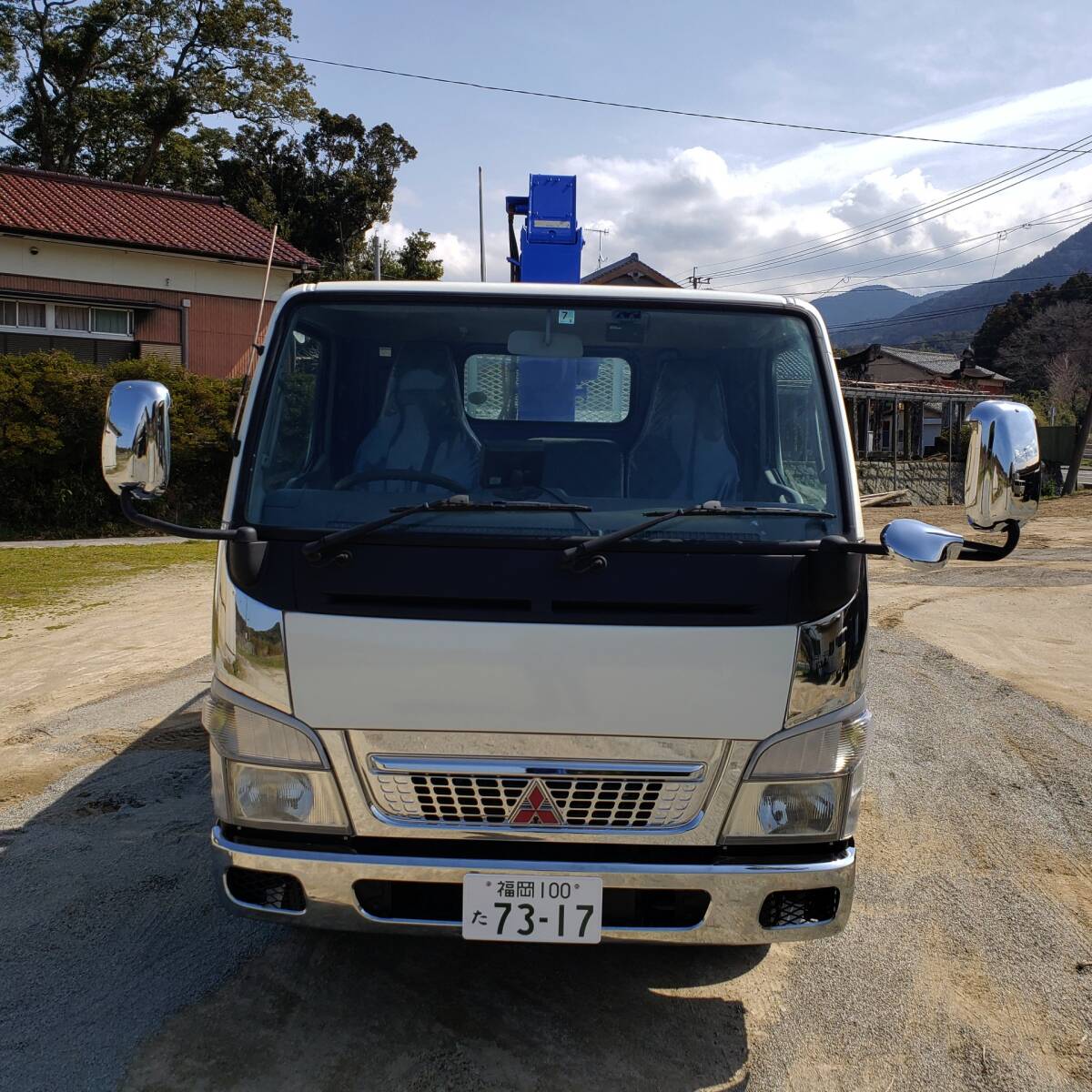 売切 クレーン車 パワーゲート付 三菱 キャンター 5MT 3ペダル 荷台縞板鉄板 電格ミラー 車検令和8年3月迄 7.5t未満準中型免許対応 福岡(2tトラック、小型トラック)｜売買された ...