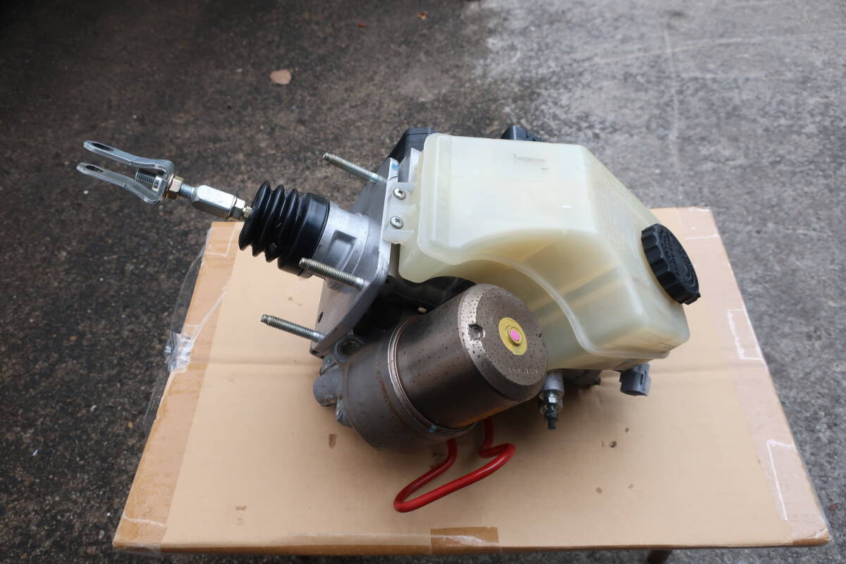 Yahoo!オークション - 6688 ブレビス JCG10 ABS アクチュエーター 1JZ...