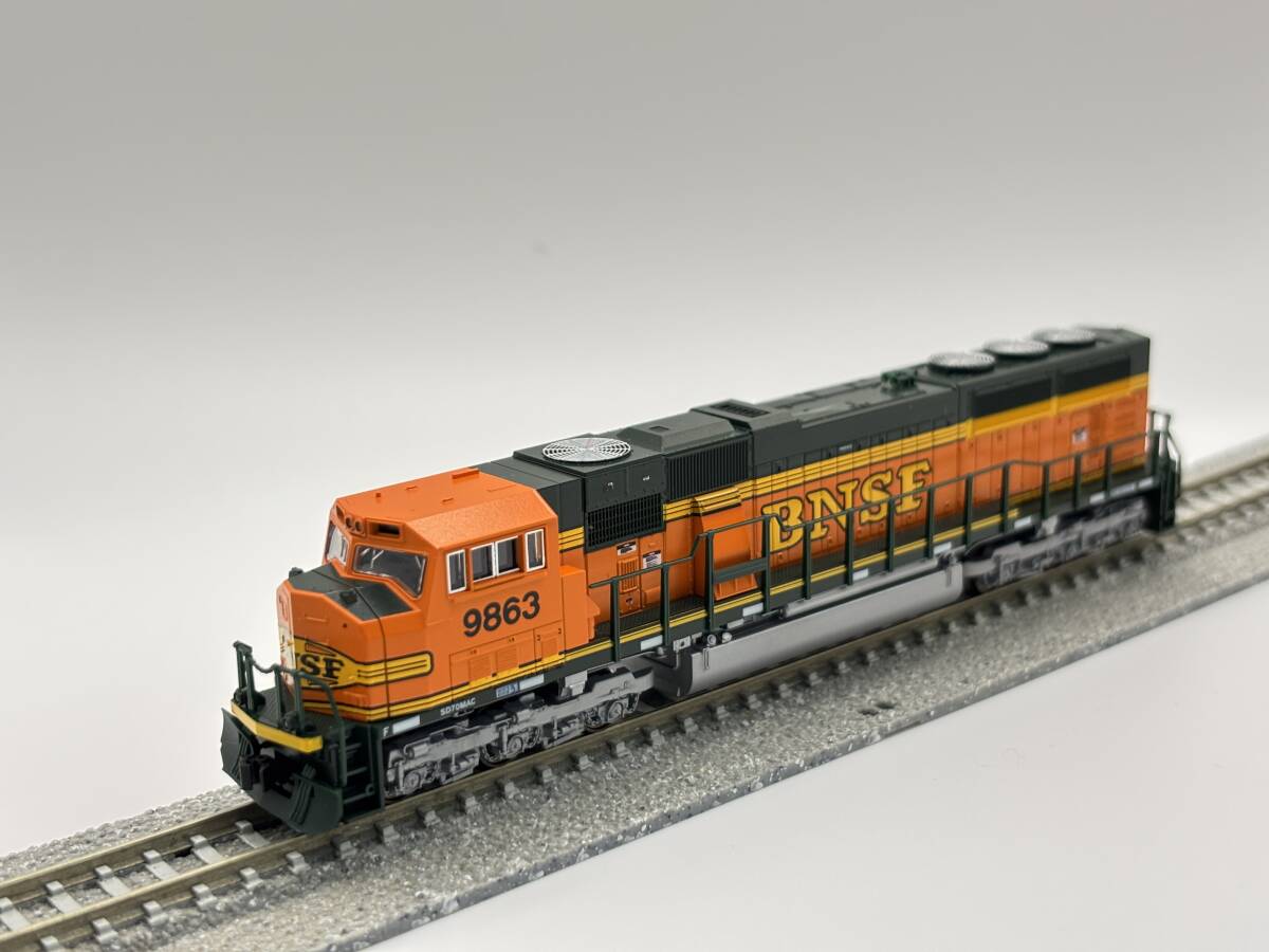 Yahoo!オークション - KATO SD70MAC BNSF HeritageII #9863