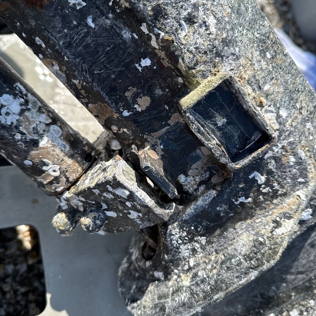 Yahoo!オークション - スズキ 船外機 エンジン 小型船舶 DF9.9B 27年製...