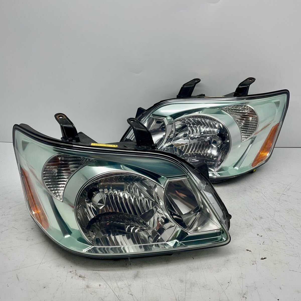 Yahoo!オークション - 良品【コーティング済】AZR65 AZR60 60系 ノア N...