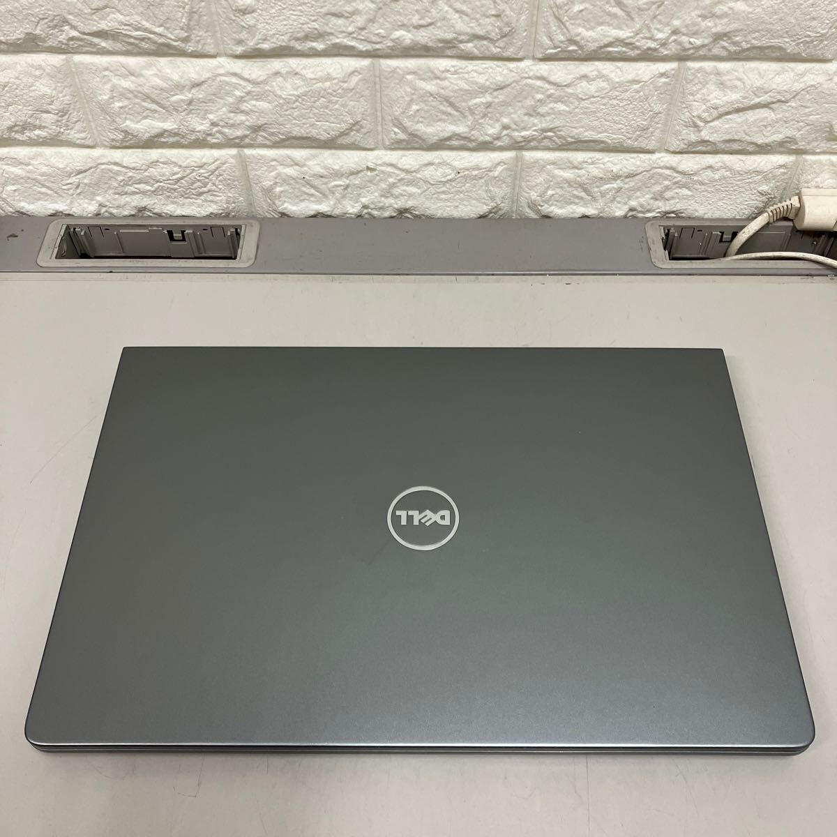 Yahoo!オークション - R187 DELL Vostro 5568 P62F Core i7 7500U メモ...