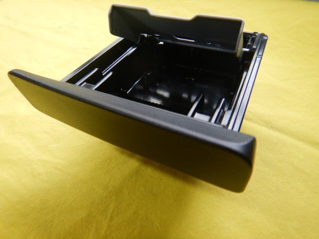 Yahoo!オークション - L250S 灰皿 1A411-017G 送料無料 ミラ スモーキ...