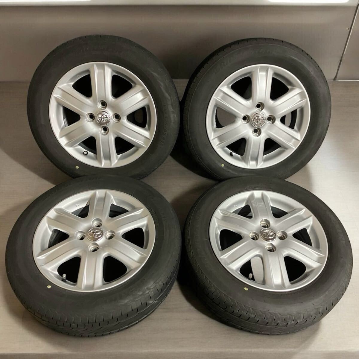 Yahoo!オークション - 2022年製BRIDGESTONE付 iQ 175/65R15 5J+45 4穴 ...
