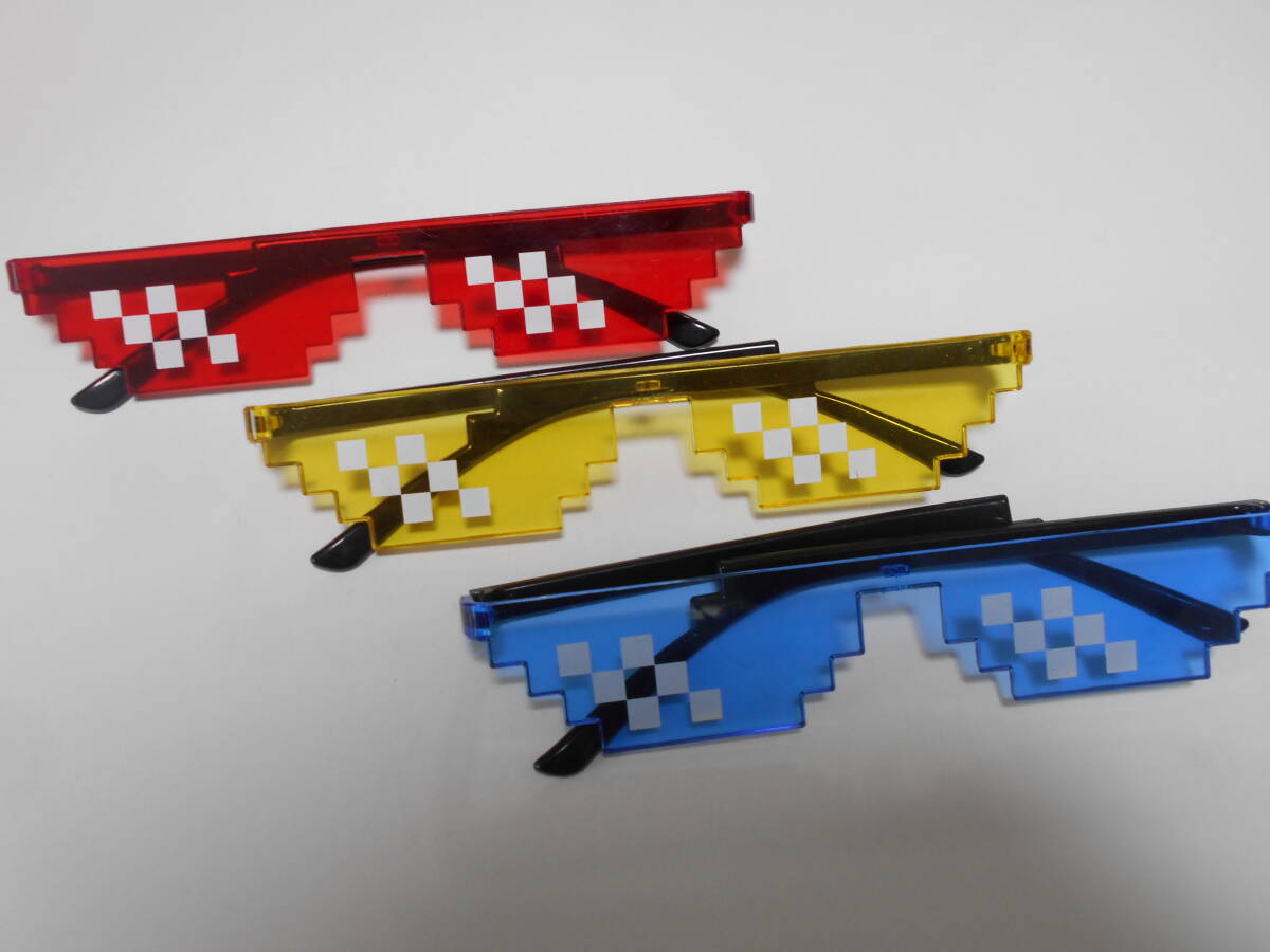 Yahoo!オークション - R88 モザイクサングラス 3点セット