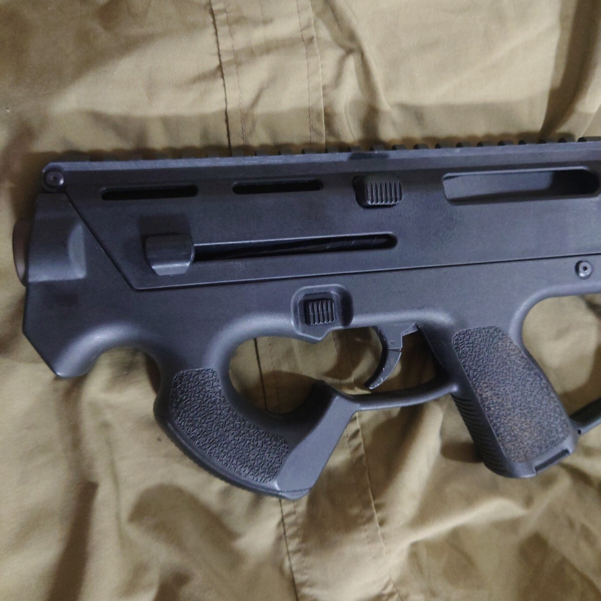 Yahoo!オークション - ジャンク MAGPUL PTS PDR-C マグプル 電動ガン ...