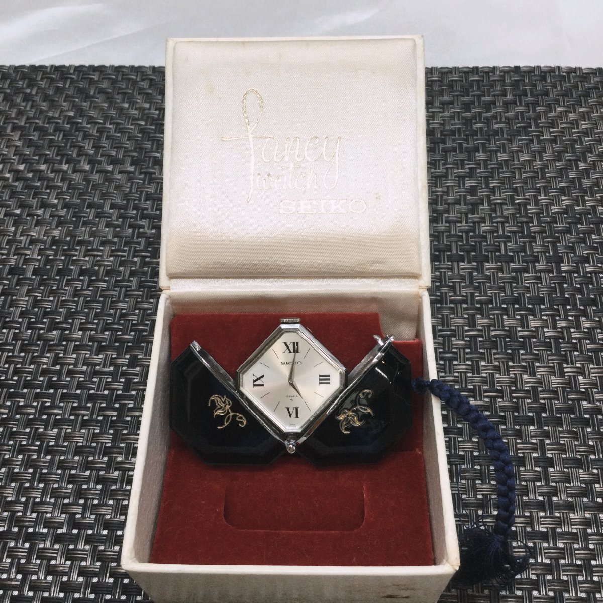 Yahoo!オークション - 【良品/TO】稼働品 手巻き SEIKO 懐中時計 Yahoo!オークション - 【良品/TO】稼働品 手巻き SEIKO 懐中時計