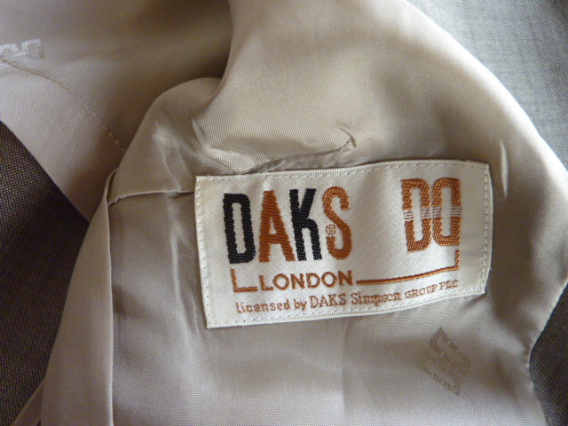 Yahoo!オークション - 上品 ダックス DAKS スタンドネック 大人きれい...