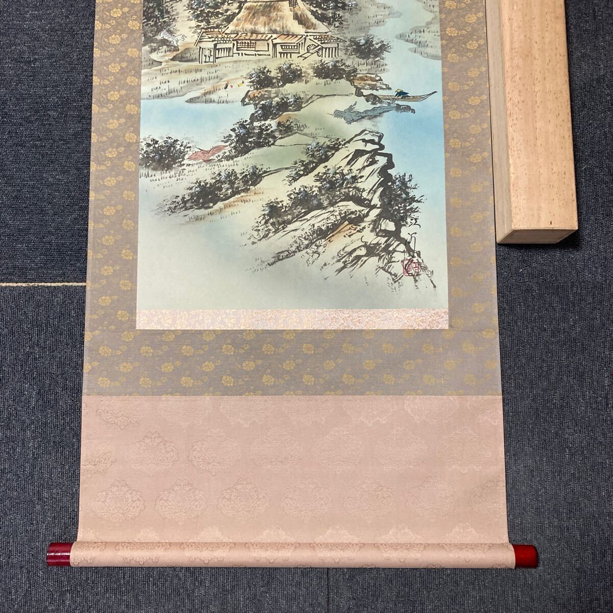 Yahoo!オークション - 【模写】掛軸 絹本 山水 合箱 同梱可能 No.5209