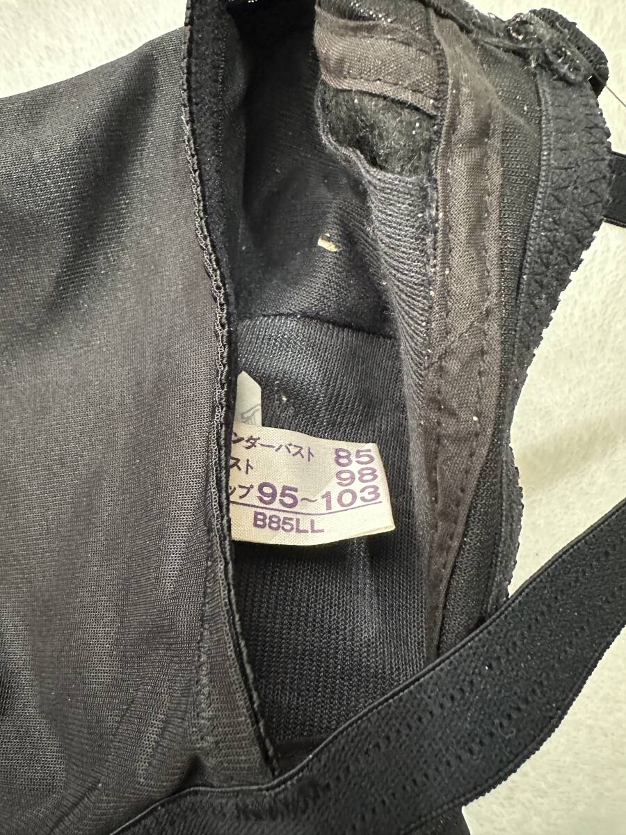 Yahoo!オークション - 85 高級 ボディスーツ B85LL