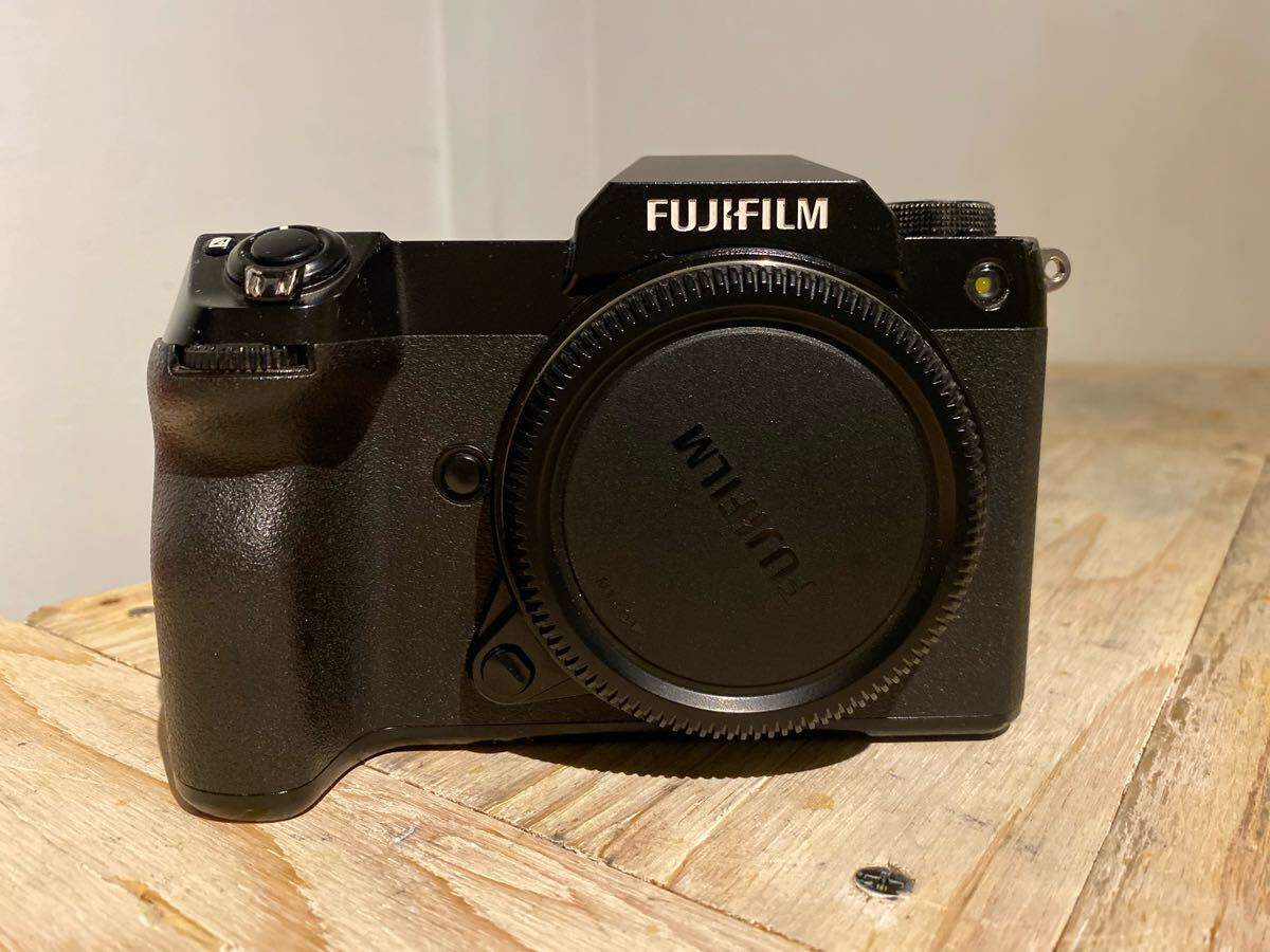 Yahoo!オークション - フジフイルム GFX100S Fujifilm 本体バッテリー...