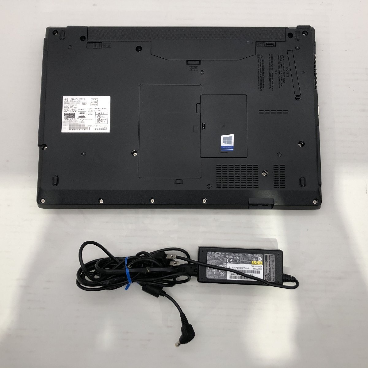 Yahoo!オークション - FUJITSU CLIENT COMPUTING LIMITED LIFEBOOK A57...