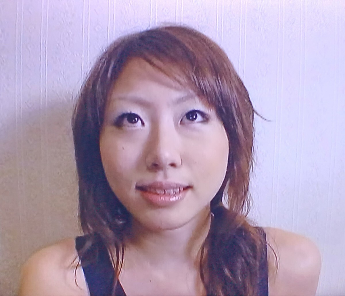 Yahoo!オークション - 秋田美人 秋田県 美人妻 色白 素人『地方若妻 ブ...