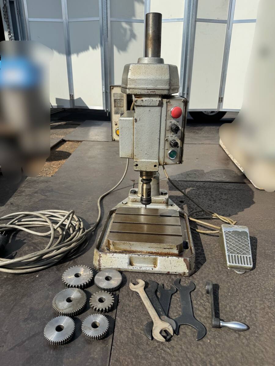 BROTHER/ブラザー タッピング盤/BT6-311 200V(ボール盤)｜売買されたオークション情報、yahooの商品情報をアーカイブ公開 - オークファン（aucfan.com）