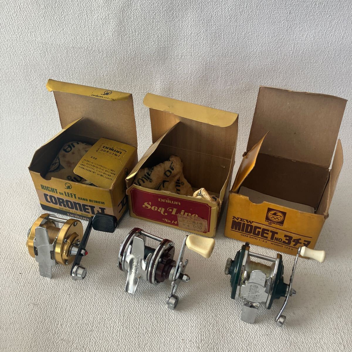 Yahoo!オークション - c502 60 釣具 リール 3点セット ダイワ DAIWA オ...