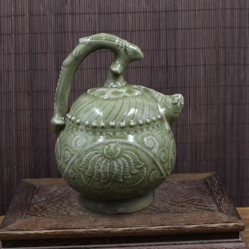 Yahoo!オークション - E102旧家収蔵 宋耀州窯青釉提梁壺 置物