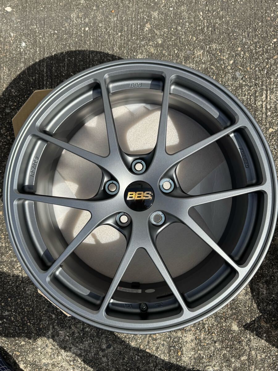 Yahoo!オークション - BBS RI-A RI-A031 18x7.5 インセット43 5穴 PCD1...