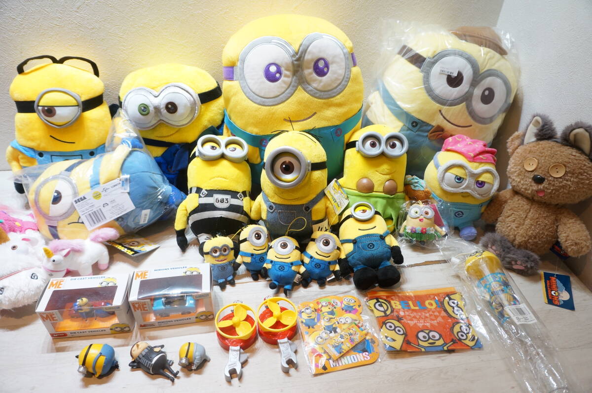 Yahoo!オークション - 【Z325.O】 超大量 約28点 ミニオン グッズ まと...