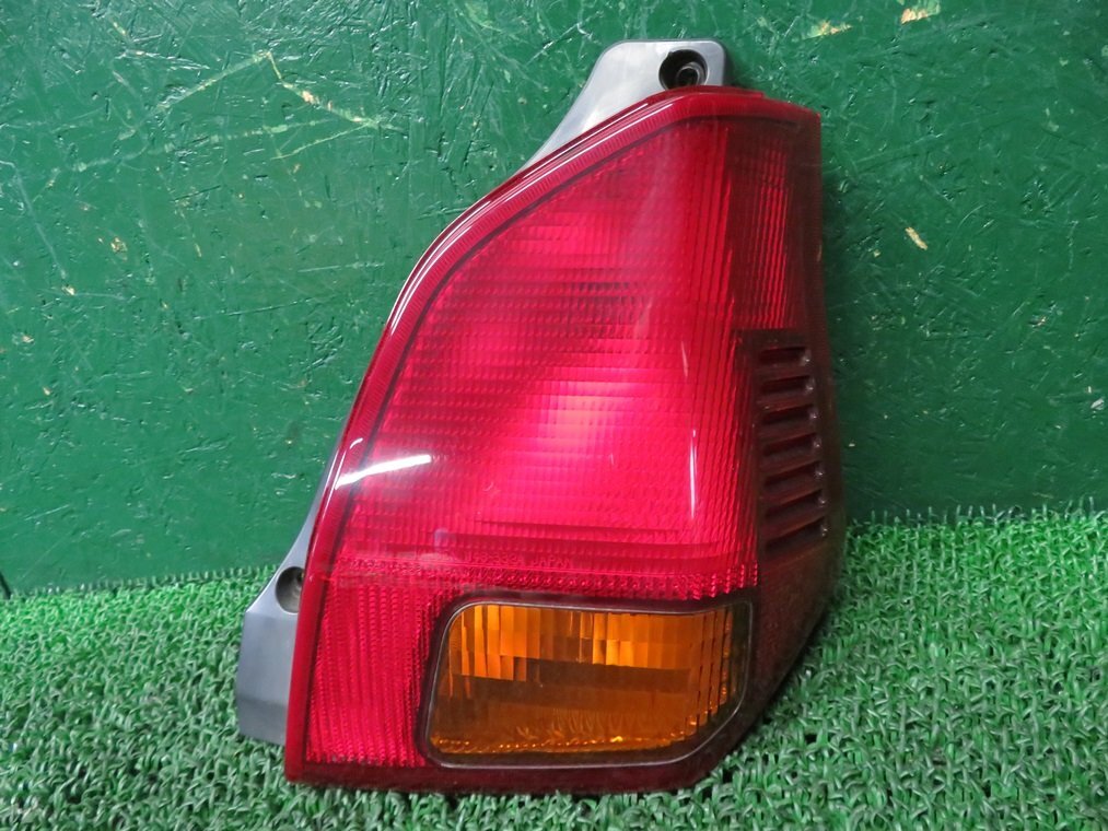 Yahoo!オークション - 『psi』 三菱 H42V ミニカ 右テールランプ イマ...