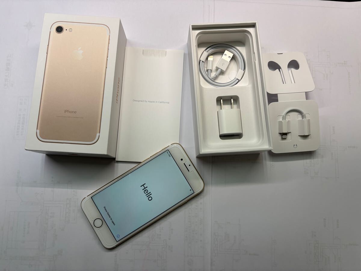 Yahoo!オークション - Apple iPhone7 32G ゴールド docomo SIM版 中古