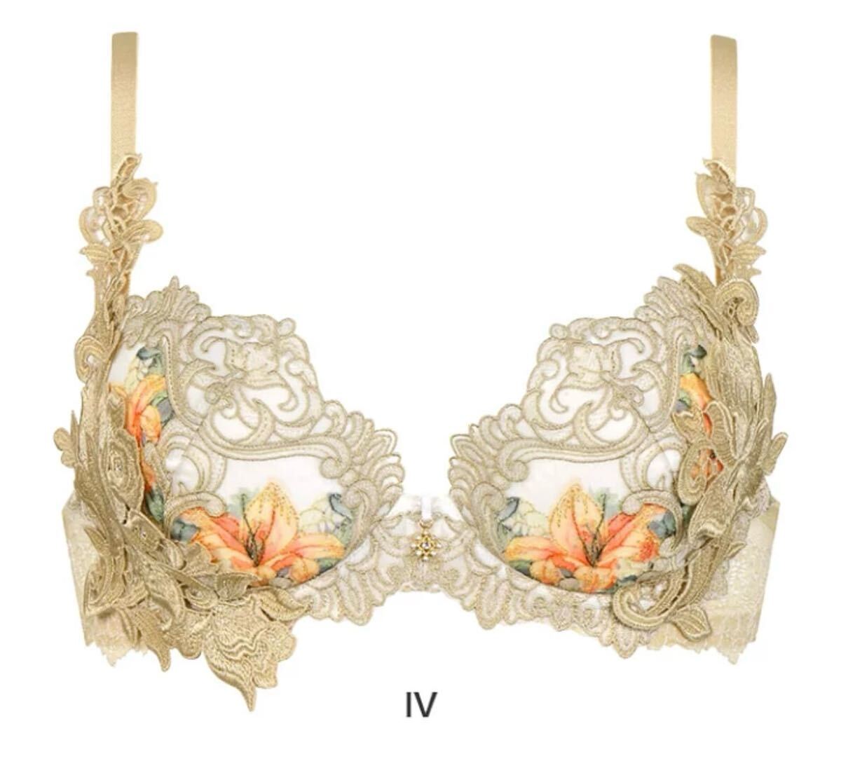 Yahoo!オークション - ワコール サルート 82Gグループ IV 4点セット