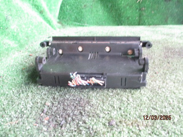 Yahoo!オークション - (0351)WGY61 サファリ エアコンスイッチ