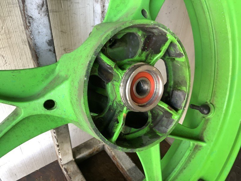 Yahoo!オークション - ZXR 250 さ ZX250C リアホイール 必見 (160) K2-...