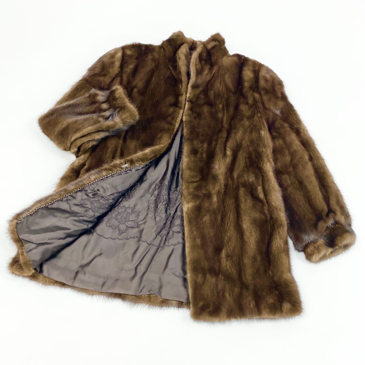 Yahoo!オークション - c24-5 最高級毛皮 デミバフミンク ミンクコート ...