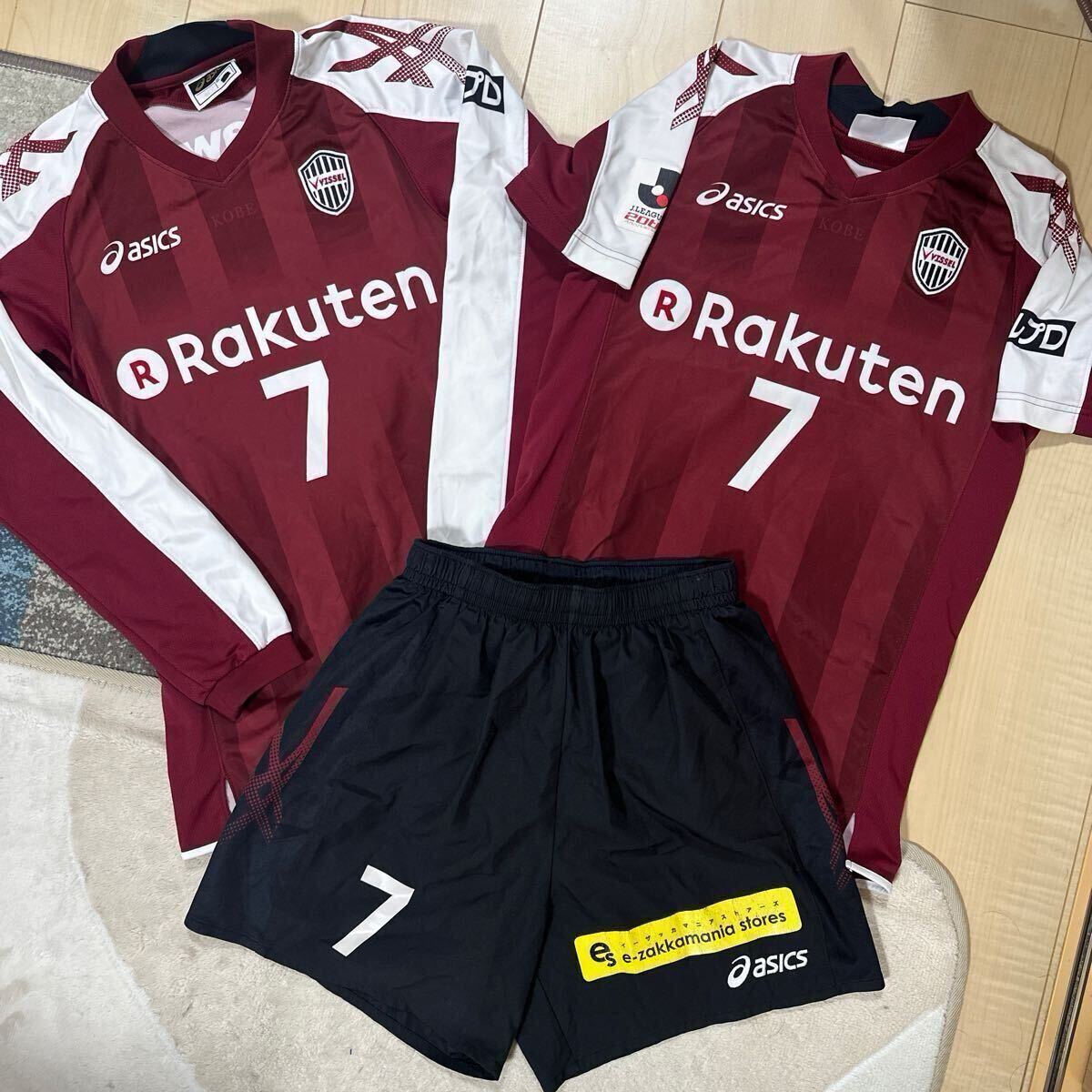 Yahoo!オークション - 支給品 2013 ヴィッセル神戸U-18 3点セット ユニ...