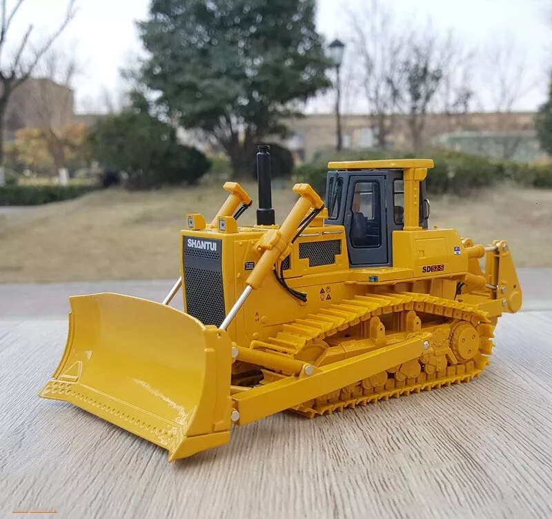 Yahoo!オークション - 送料無料 1 35 SHANTUI SD52-5 Bulldozer ブルド...