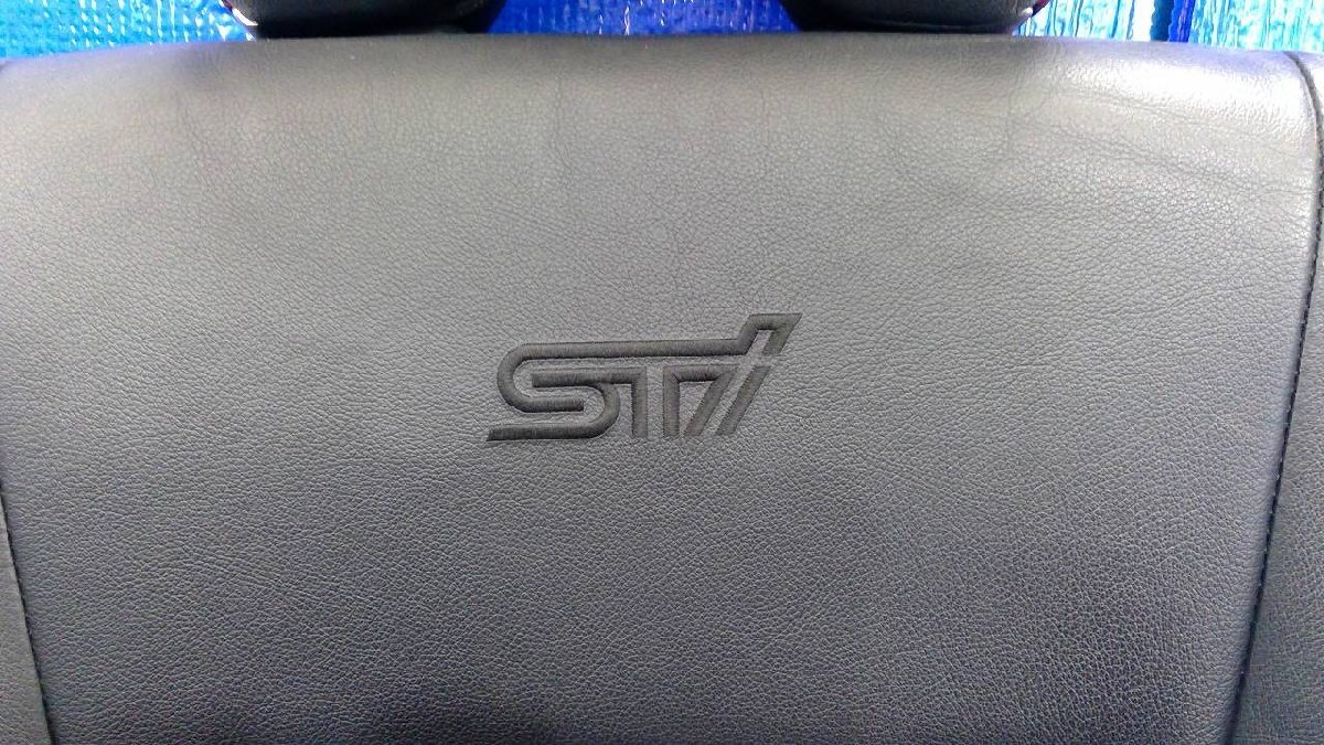 Yahoo!オークション - H22年 エクシーガ YA5 純正OP Sti 運転席 右側 ...