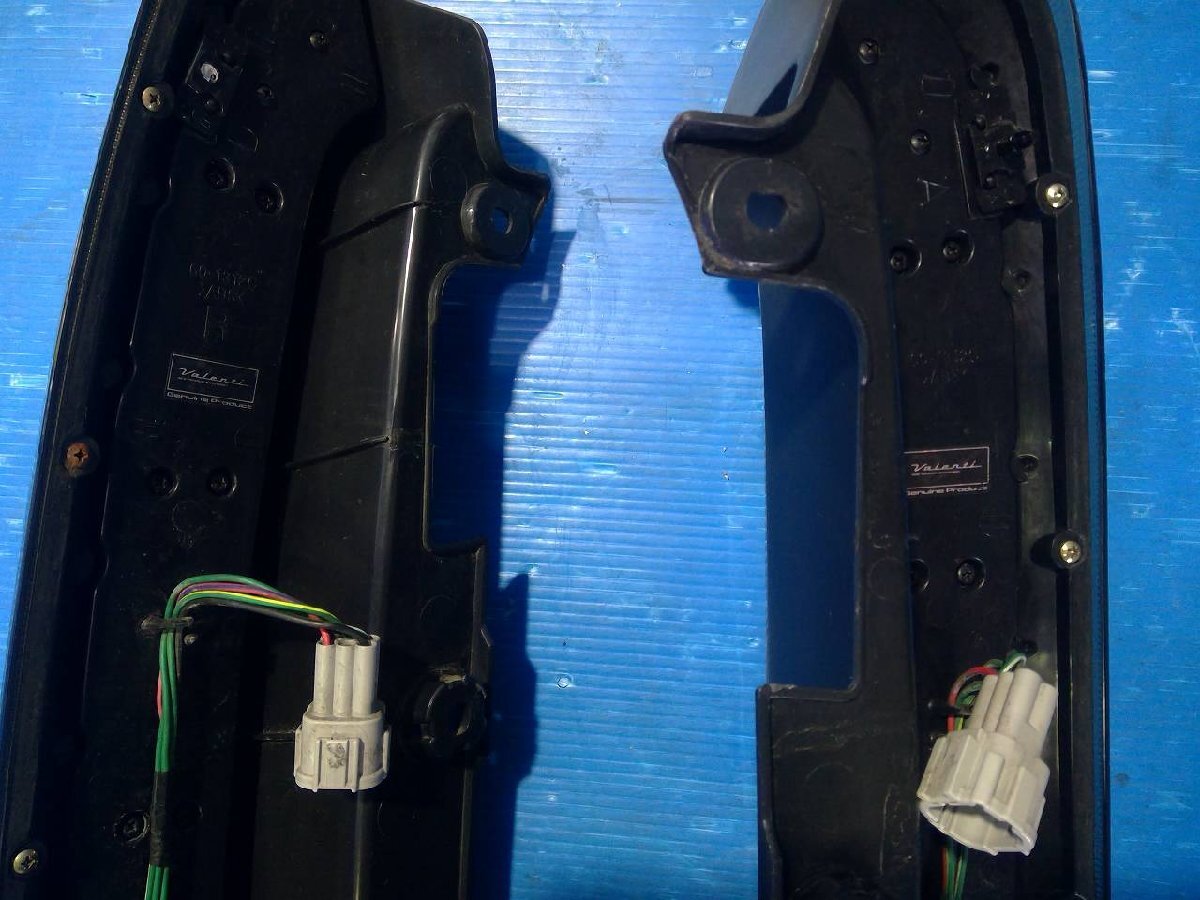 Yahoo!オークション - H22年 セレナ CC25 LED テールランプ ブレーキラ...