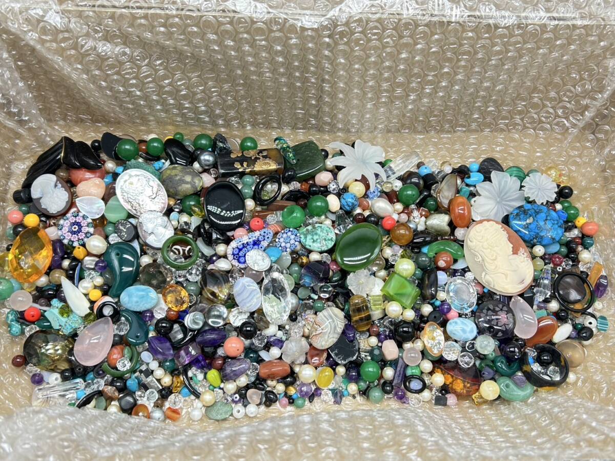 大量 色石 宝石 外し石 ルース パール 天然石 カラーストーン等 約2kg 10 000ct 大量 まとめ 裸石 おまとめ 2(裸石、ルース)｜売買されたオークション情報、yahooの商品 ...