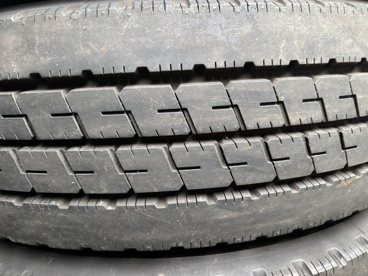 Yahoo!オークション - 215/70R17.5 ブリヂストン デュラビスR207 イボ...