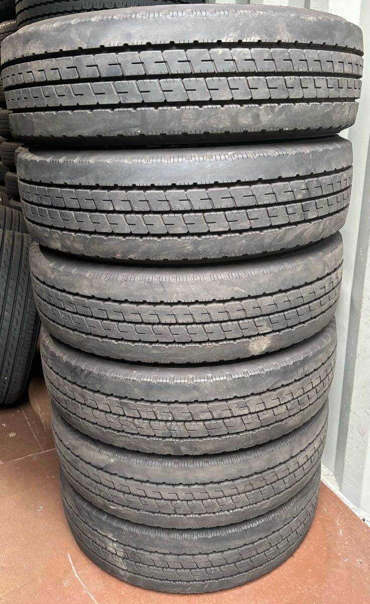 Yahoo!オークション - 215/70R17.5 ブリヂストン デュラビスR207 イボ...