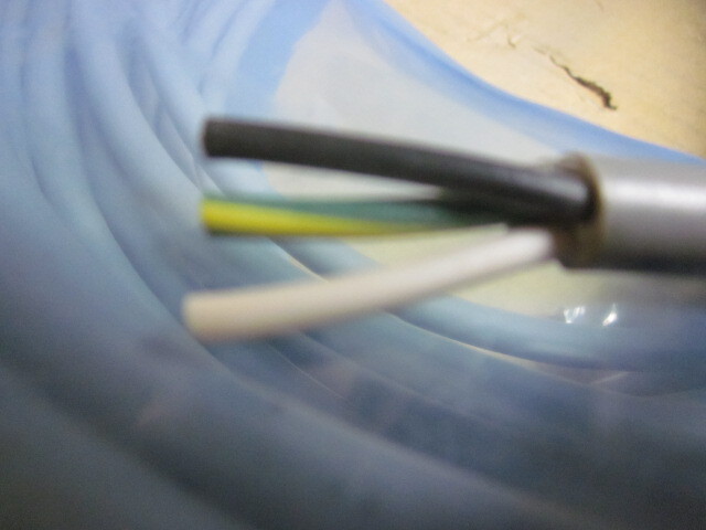 Yahoo!オークション - フジコード VCTF 2sq3芯ケーブル約 81.4m中古品...