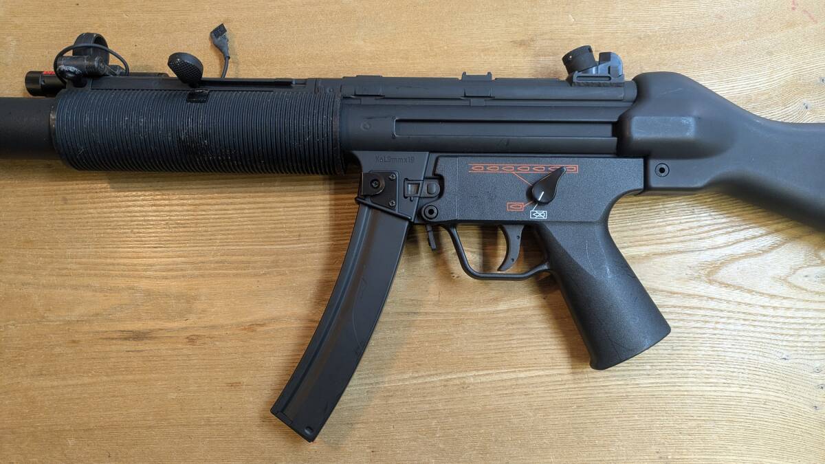 Yahoo!オークション - 東京マルイ H&K MP5 SD5 スタンダード 電動ガン ...