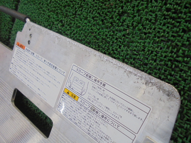 Yahoo!オークション - 4FN3010 BH1)) トヨタ ノア ZRR80G/ZRR85G 前期...