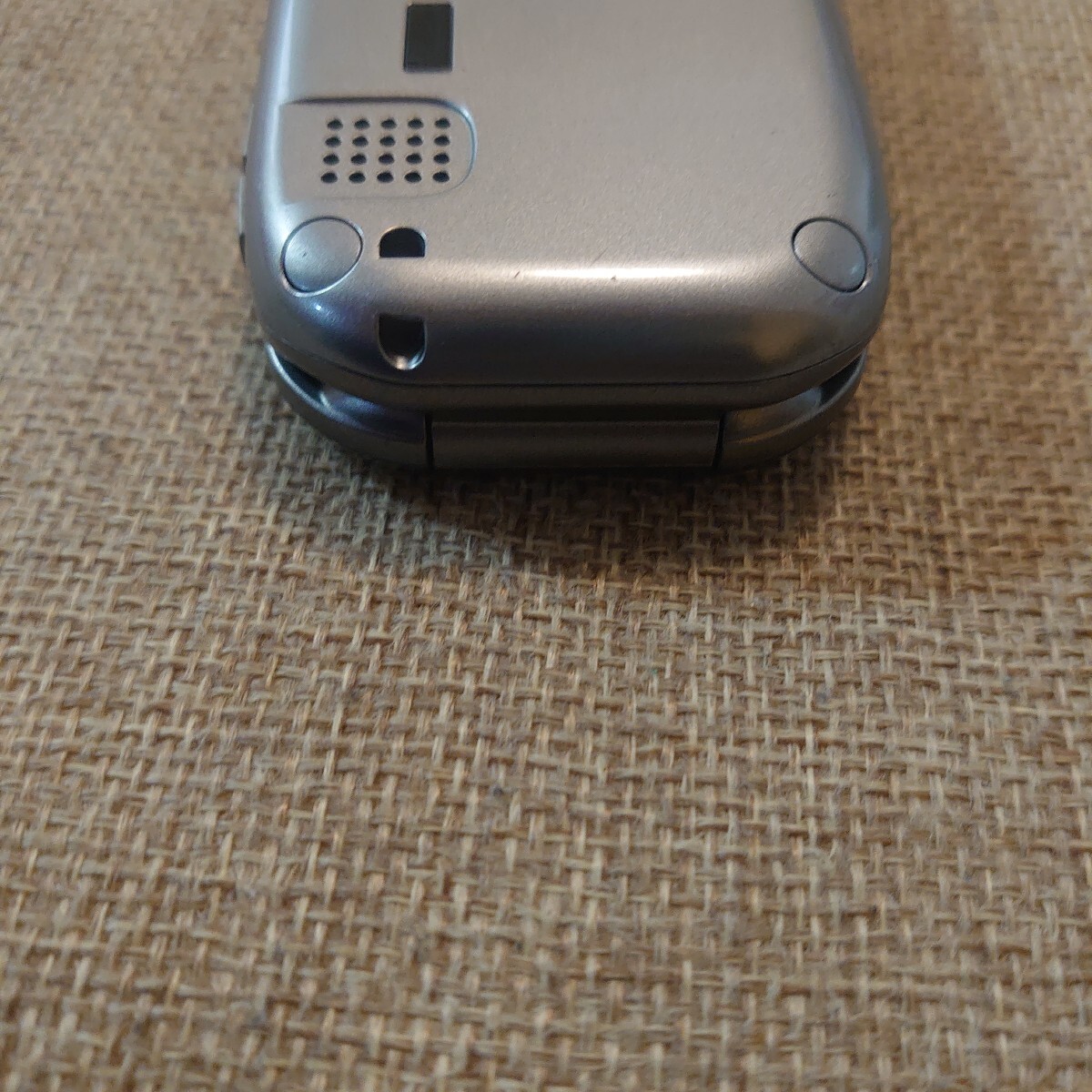 Yahoo!オークション - F-07A docomo シルバー